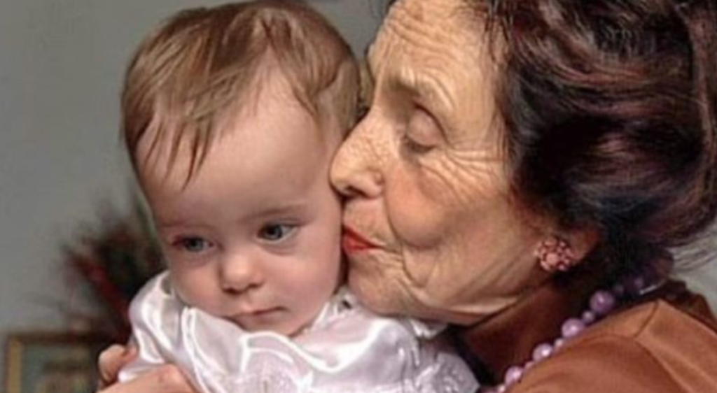 When she was 67 years old, she gave birth to a daughter; the kid has ...